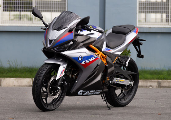 300cc Street Sport Motorcycles Oil Cooled Single Cylinder Electric Six Gear Tubeless